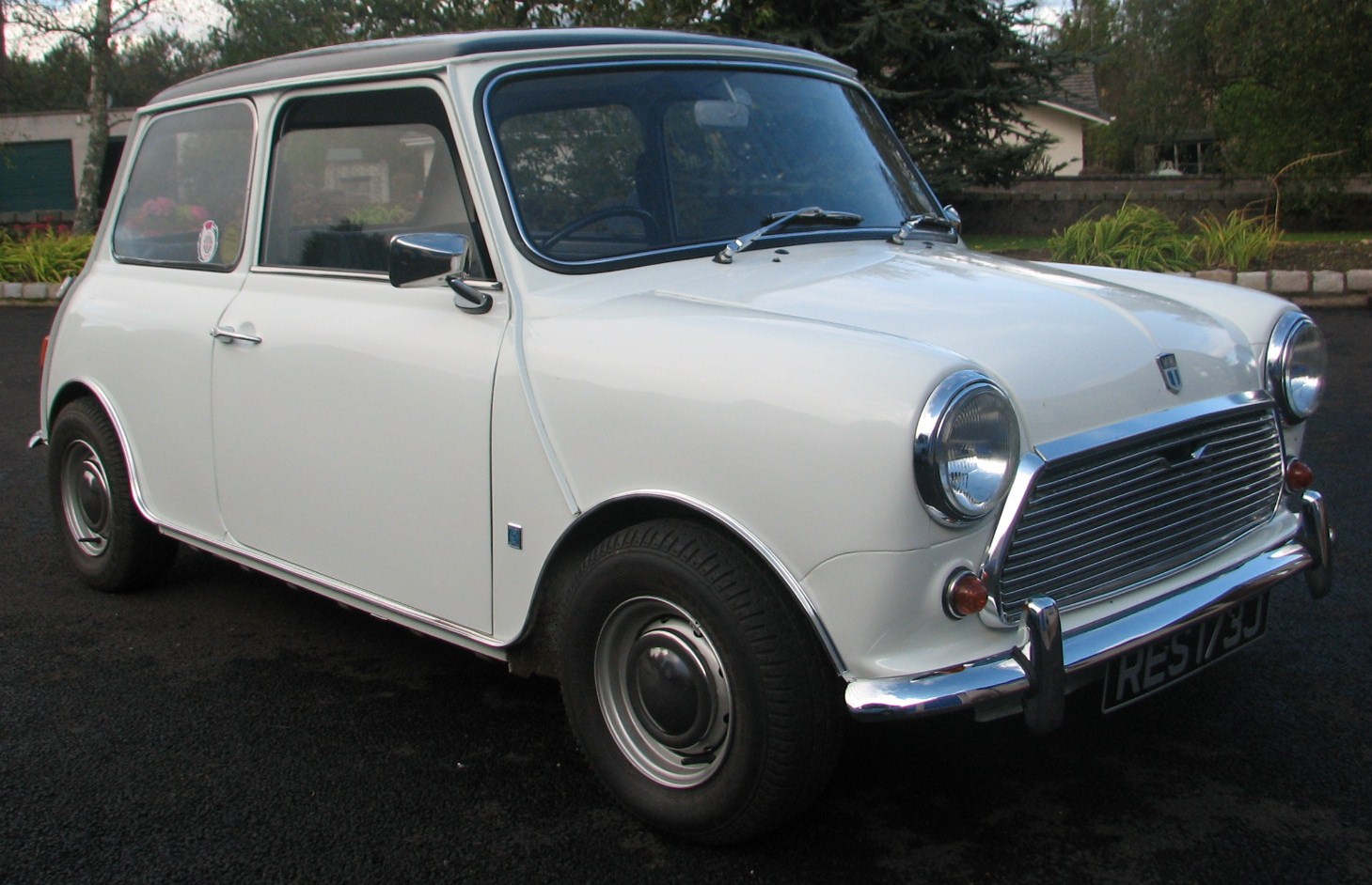 Dave Hocking’s Mini and Cortina, | Tayside Classic Car Club