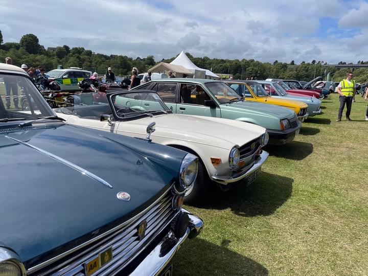 Club members enjoying a day out in the sunshine at the RW Thomson Rally ...